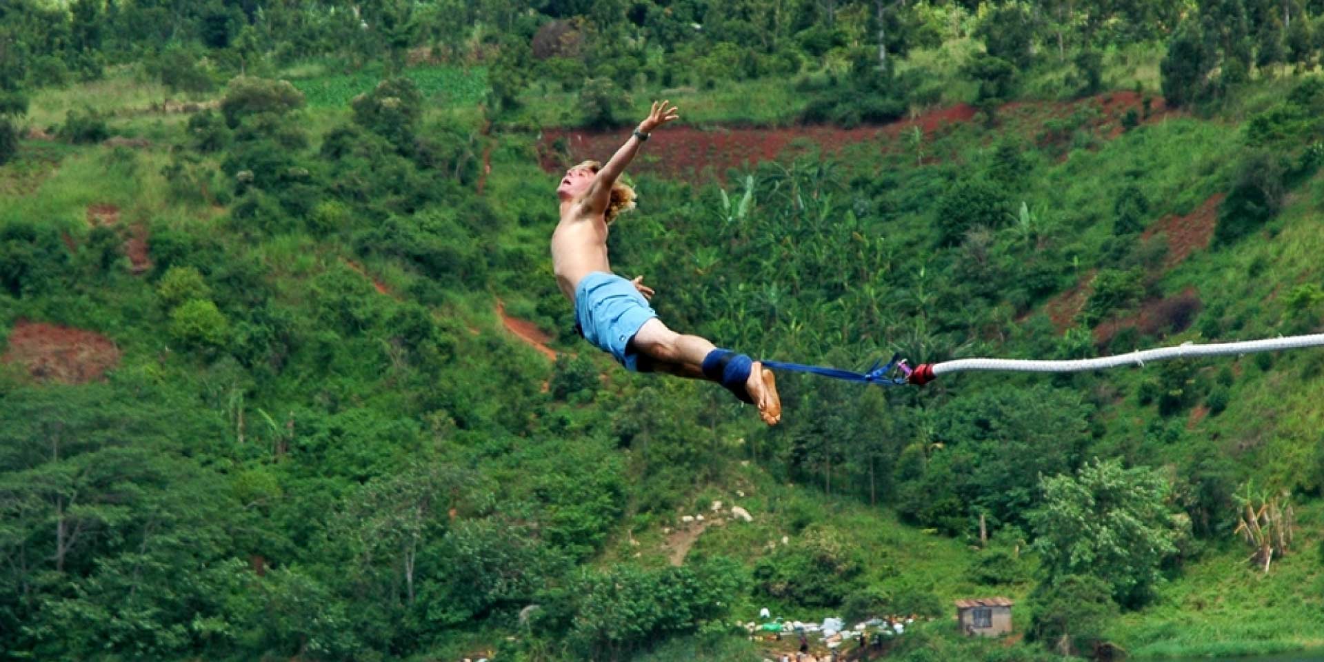 Bungee Jumping in Uganda: Leap into adventure at the Nile river